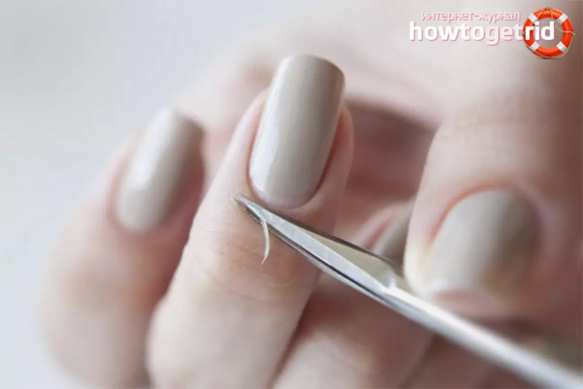 How to make manicure correctly