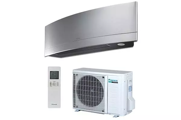 Daikin Emra Ftxg.