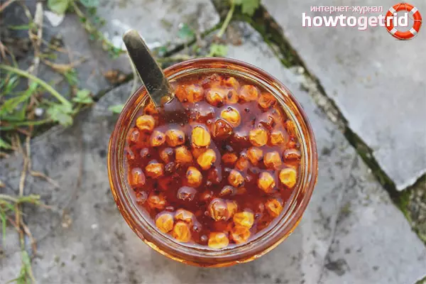 Itsasoko buckthorn bere zukuan sukaldatu gabe