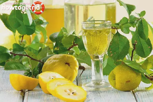 Wine from Quince for classical recipe