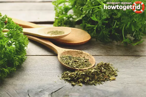 Drying parsley in the oven