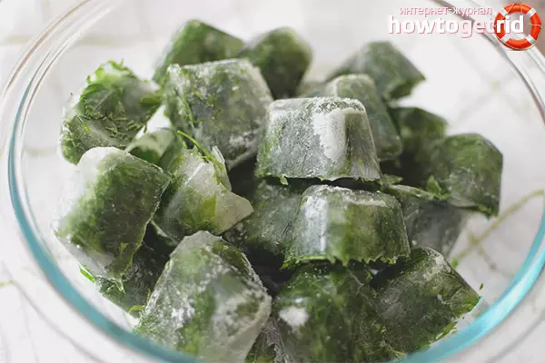 Cubes de glace du persil pour le visage: 3 recette