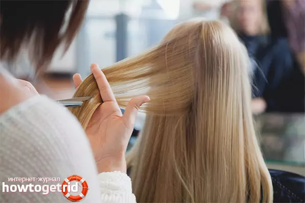 Capelli per capelli durante la gravidanza oggi