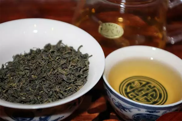 Té verde chinés: composición, beneficio, cervexa