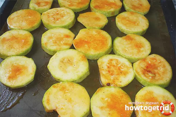 Resep zucchini dalam oven