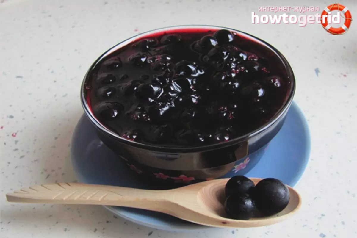 Black Currant Jam Multicooker