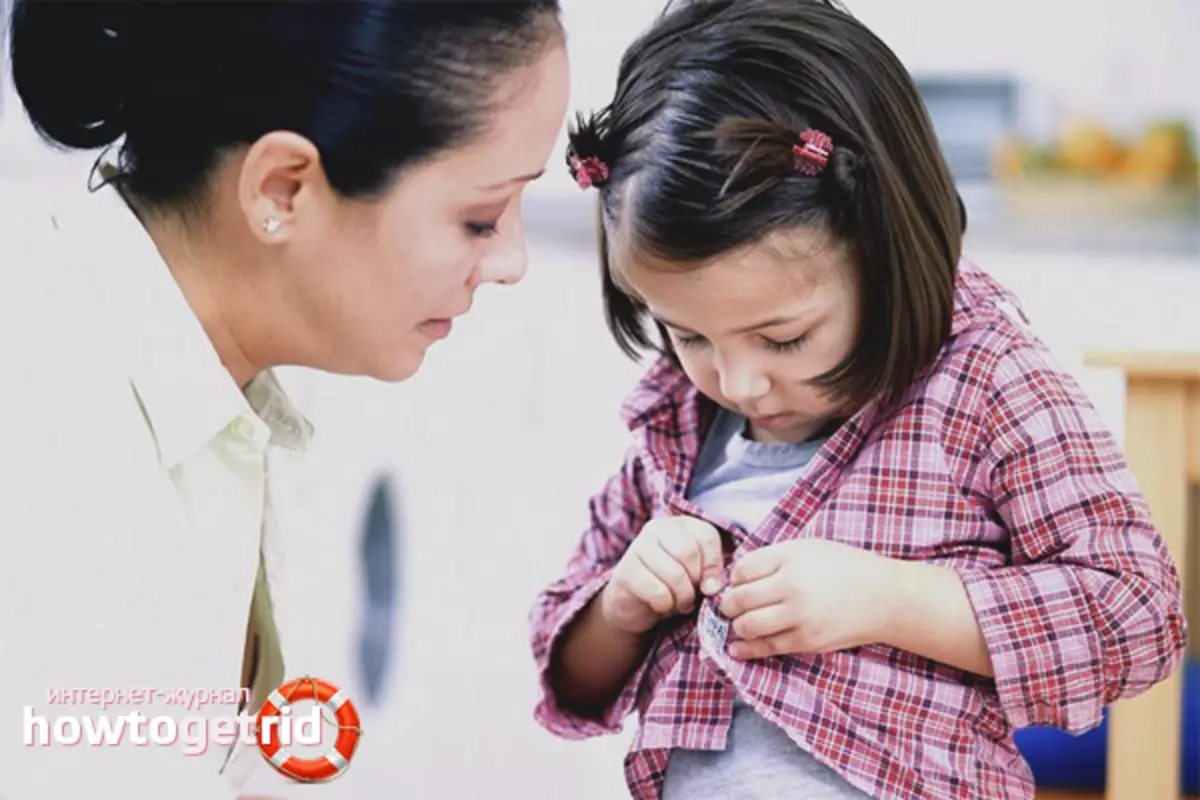 Cómo enseñar a un niño a vestirse.