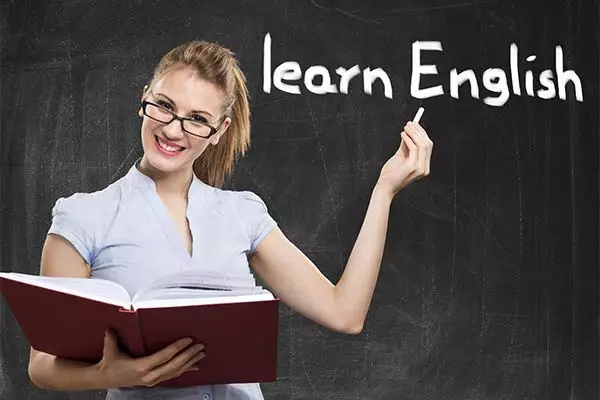 Curso de inglês para iniciantes on-line: o que vale a pena saber?