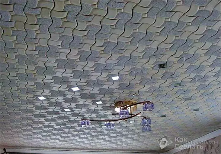 Op it Ceiling Curly Tile