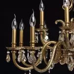 Misafidiana chandelier ao amin'ny rococo