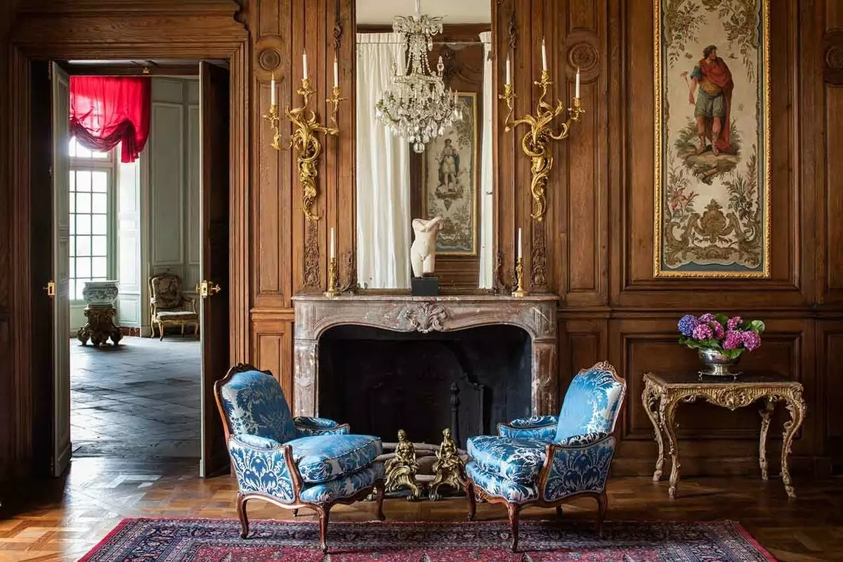 Cheminée à l'intérieur Rococo