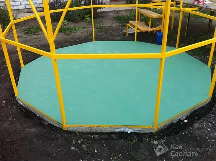 Metalen poolframe