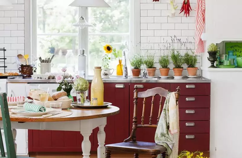 Desain ruang makan dapur Interior: Foto ide-ide terbaik, tips tentang zonasi dan dekorasi ruang makan dapur 6029_44